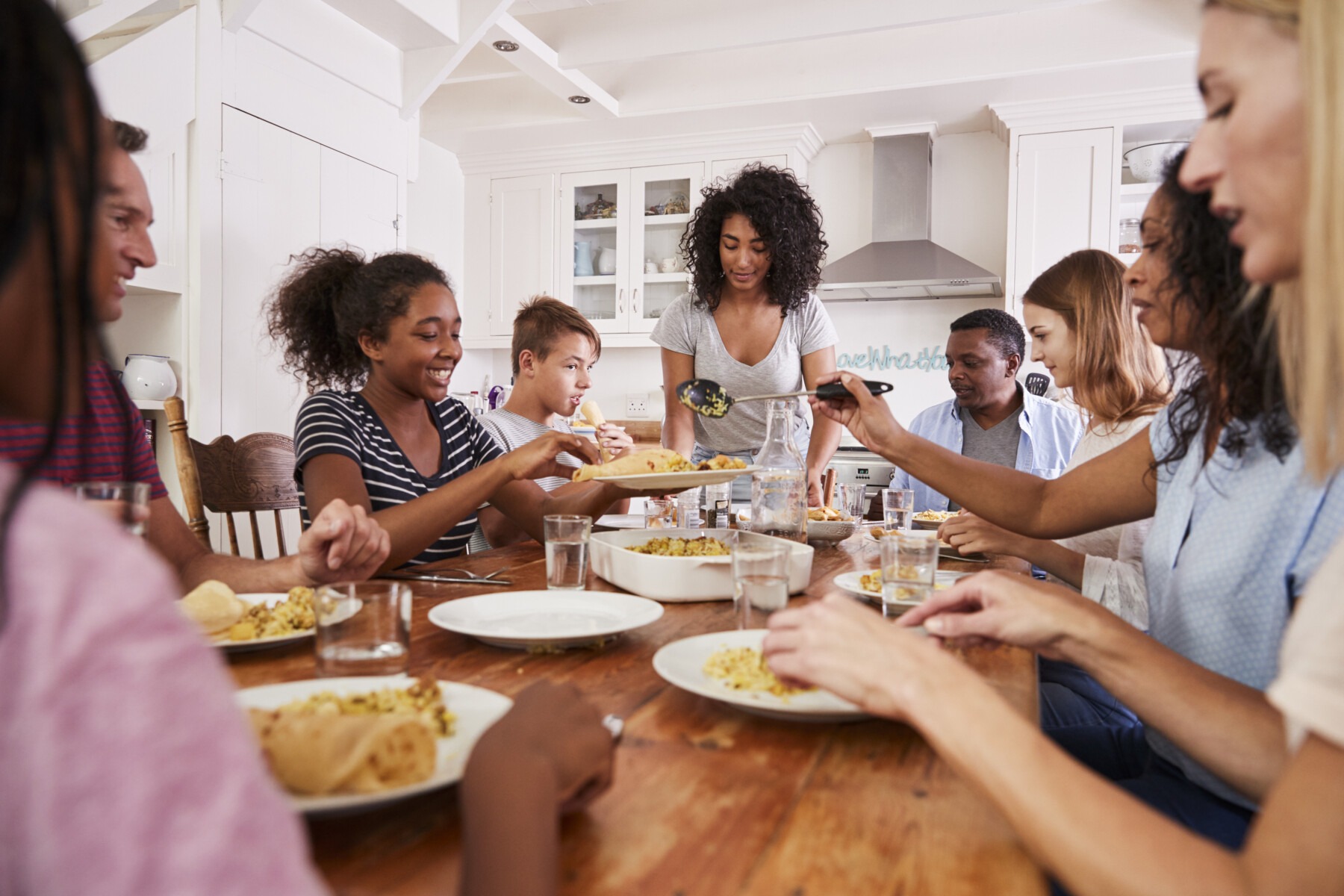 Nourish Phoenix – Helping with food, clothing and more